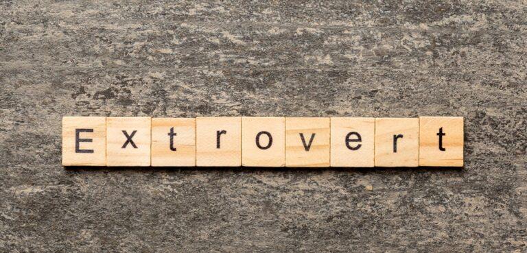 Extrovert - význam, vlastnosti, přednosti - Majordomus.cz