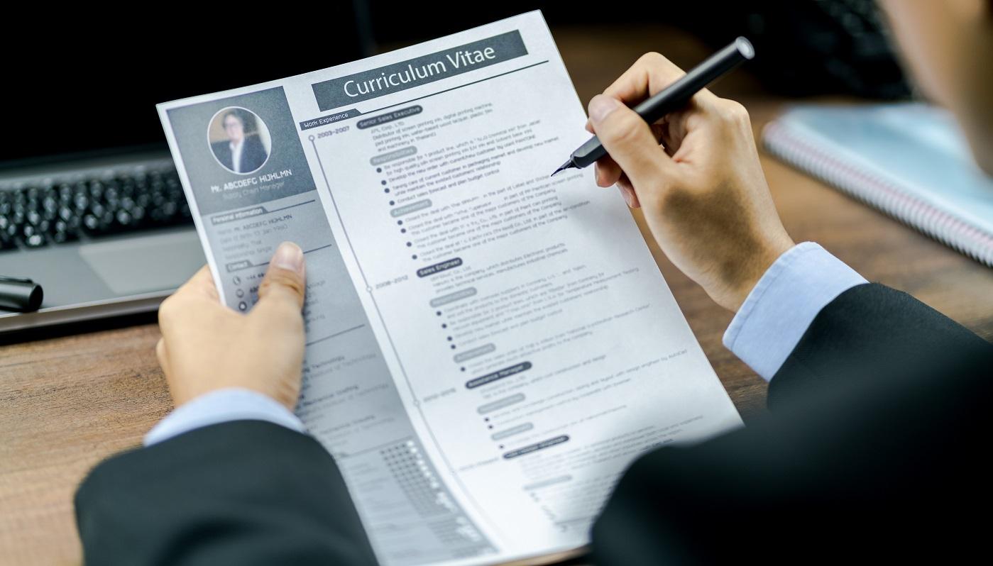 Životopis - jak ho napsat, tipy, vzory - Majordomus.cz