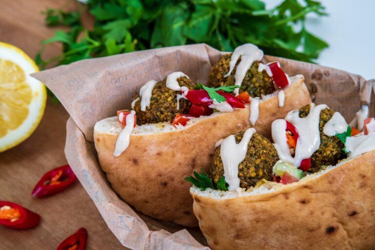 Falafel - co to je, jak ho připravit a s čím ho podávat - Majordomus.cz